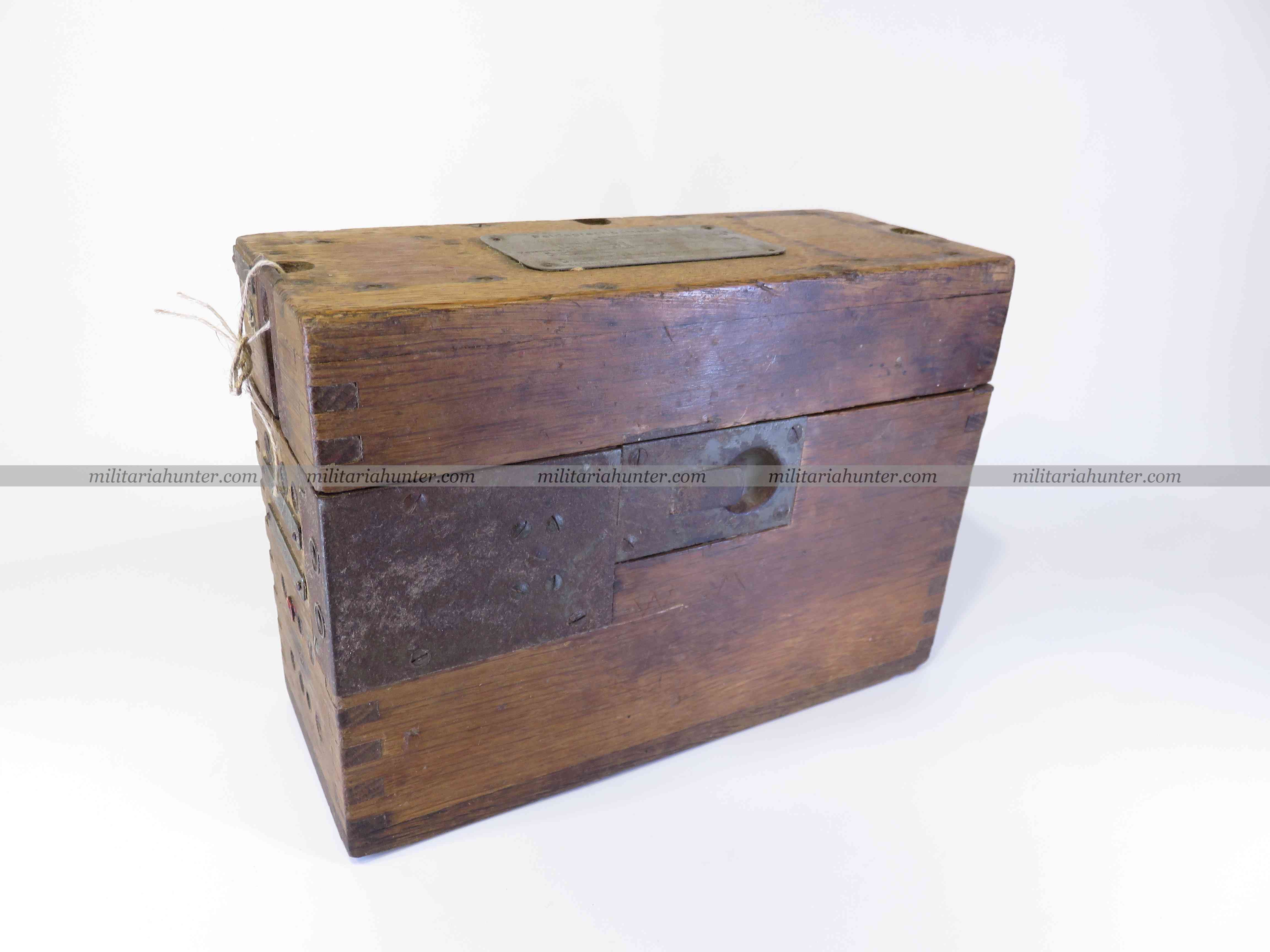Militaria Hunter Achat Vente Estimation Militaria ww1 ww2 Boite à ...